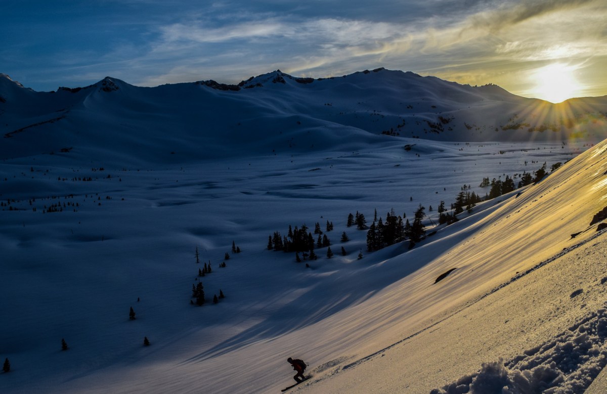 Camp Aloha 2017 – Skiing Desolation Wilderness from Lake Aloha | Many ...
